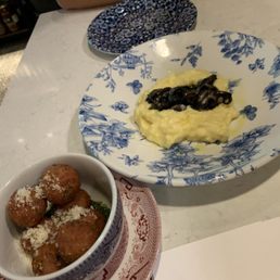 CICCHETTI - Updated July 2025 - 166 Photos & 84 Reviews - 100 N Tryon ...