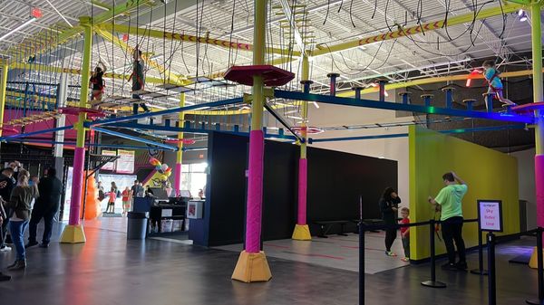 URBAN AIR TRAMPOLINE AND ADVENTURE PARK - Updated December 2025 - 20 ...