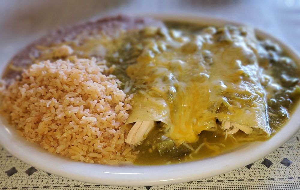 NACHOS - Updated January 2025 - 25 Photos & 72 Reviews - 904 Rte 66 ...