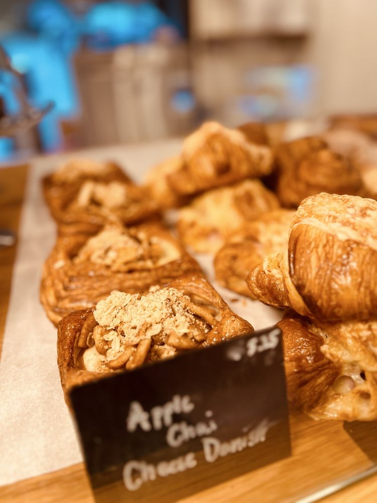 LUNA BAKERY CAFE - Updated December 2025 - 669 Photos & 477 Reviews ...