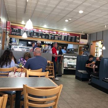 COLD SPRING PIZZA - Updated December 2025 - 207 Photos & 95 Reviews ...