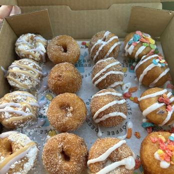 SUGAR LLAMAS - Updated August 2024 - 52 Photos & 32 Reviews - 242 Rufe ...