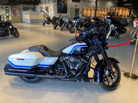 BOSTON HARLEY DAVIDSON - Updated August 2025 - 148 Photos & 50 Reviews ...