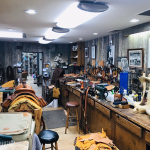 KING RANCH SADDLE SHOP - 31 Photos & 31 Reviews - 201 E Kleberg Ave ...