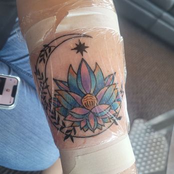 LIQUID COURAGE TATTOO & PIERCING - Updated December 2025 - 96 Photos & 56 Reviews - 809 S 75th ...