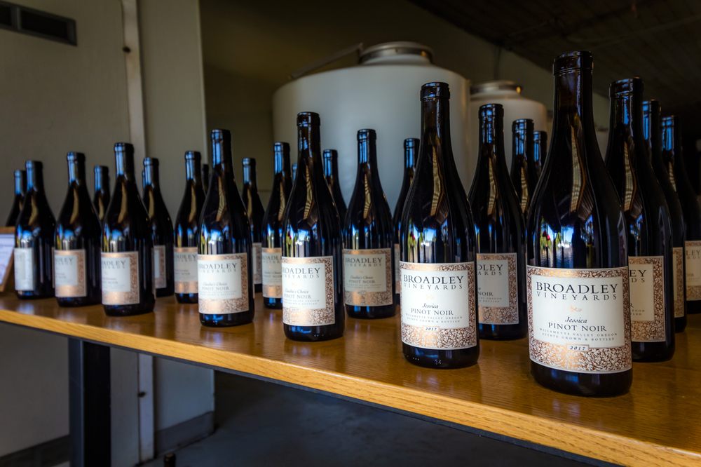 BROADLEY VINEYARDS - Updated July 2024 - 19 Photos & 11 Reviews - 265 S ...