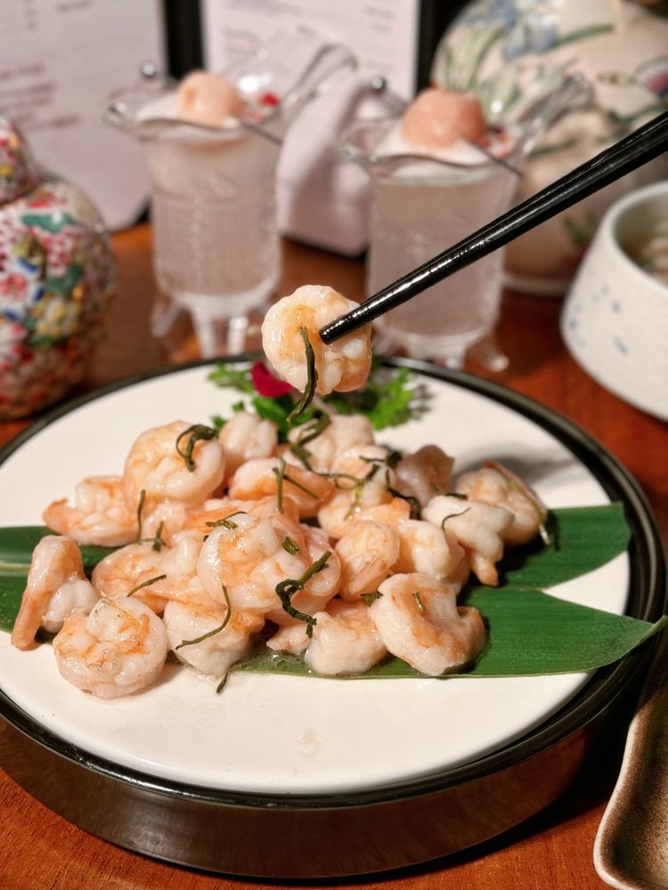 YUM CHA CHINESE KITCHEN AND BAR - Updated May 2025 - 211 Photos & 68 ...