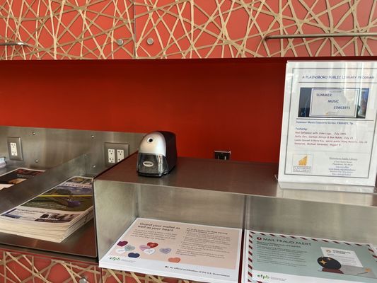 PLAINSBORO PUBLIC LIBRARY - Updated October 2025 - 30 Photos & 21 ...