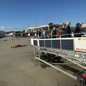 ASHEVILLE REGIONAL AIRPORT - Updated July 2024 - 186 Photos & 231 ...