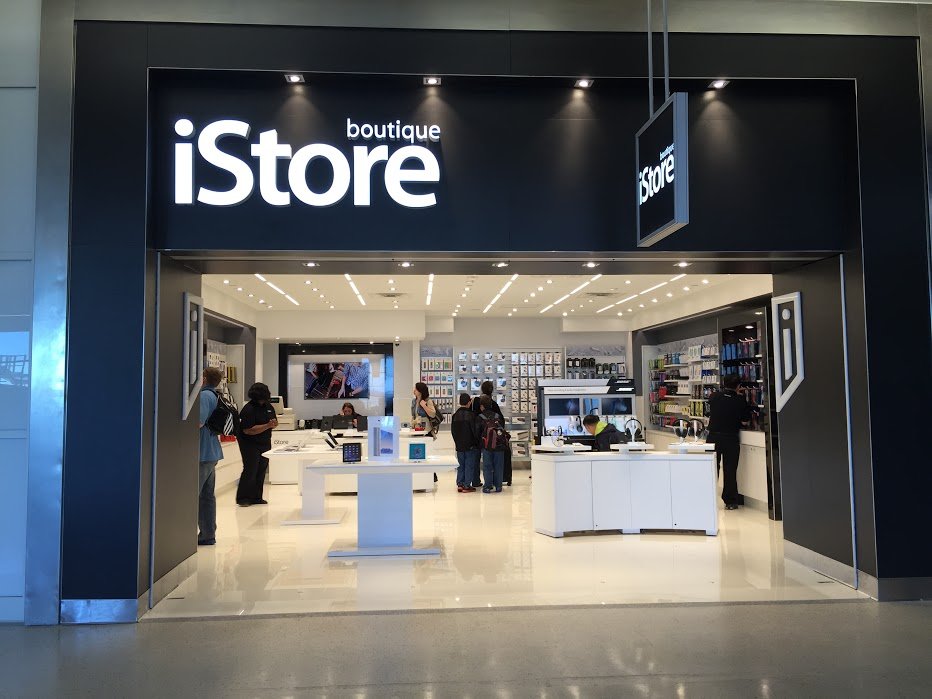 ISTORE - Updated December 2025 - 3200 E Airfield Dr, Dallas, Texas ...