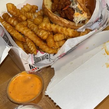 MONROE’S HOT CHICKEN - Updated July 2025 - 777 Photos & 797 Reviews ...