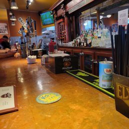 WHISTLE STOP ALE HOUSE - Updated October 2025 - 372 Photos & 502 ...