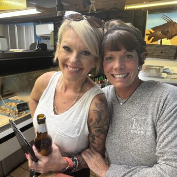 BASIN SEAFOOD & FRESH FISH MARKET - Updated August 2024 - 46 Photos ...