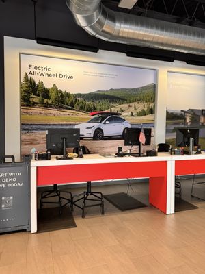 TESLA - PARAMUS - Updated December 2025 - 61 Photos & 89 Reviews - 530 ...