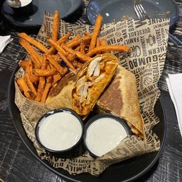 WALK-ON’S SPORTS BISTREAUX - THE COLONY RESTAURANT - 218 Photos & 181 ...
