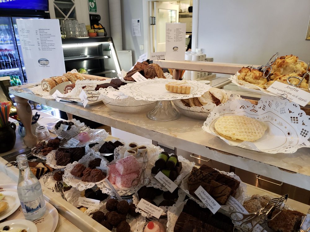 TAXINGE SLOTTSCAFÉ - 17 Photos - Näsby 52, Nykvarn, Sweden - Cafes ...