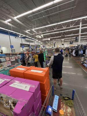 WALMART SUPERCENTER - Updated August 2025 - 16 Photos & 32 Reviews ...
