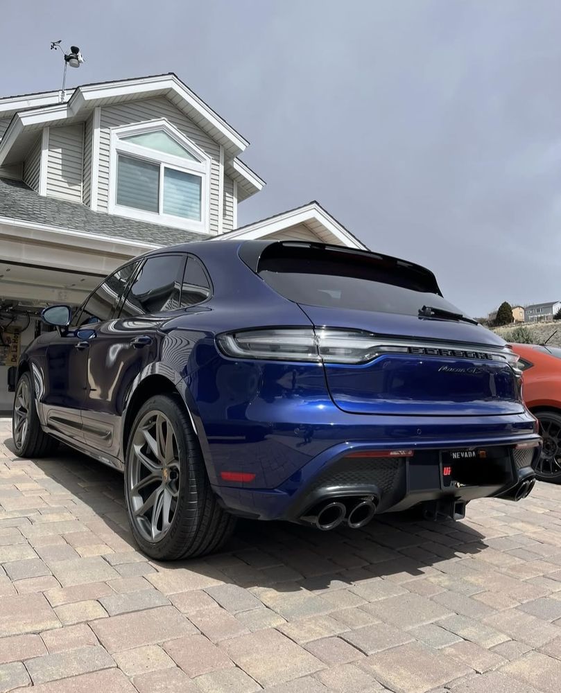 TOP NOTCH DETAILS - Updated October 2025 - 54 Photos - Reno, Nevada ...