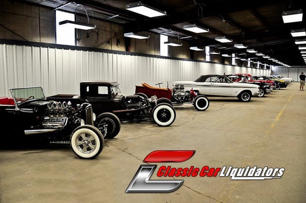 CLASSIC CAR LIQUIDATORS - Updated December 2025 - 14 Photos & 17 ...