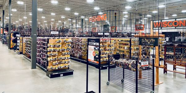 FLEET FARM - Updated October 2025 - 18 Reviews - 1555 Pabst Farms Blvd ...