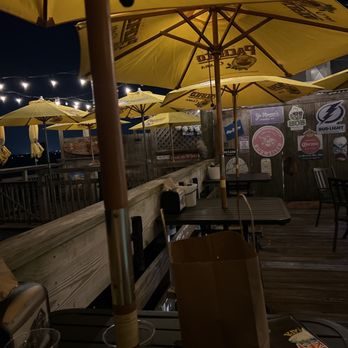 THE BAIT HOUSE TACKLE & TAVERN - Updated January 2025 - 880 Photos ...