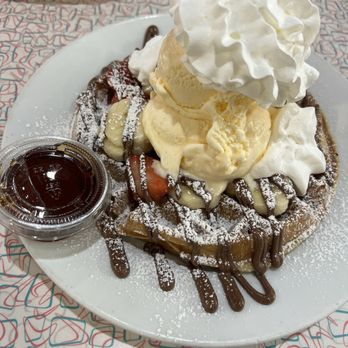 BEEPS DINER - Updated June 2025 - 390 Photos & 493 Reviews - 2597 ...