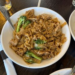 CHAI THAI-LAO - Updated December 2025 - 117 Photos & 99 Reviews - 8733 ...