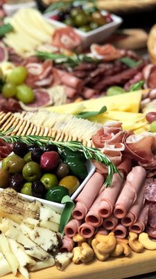 ITALIAN STAR DELI - Updated January 2026 - 25 Reviews - 1611 Victoria ...