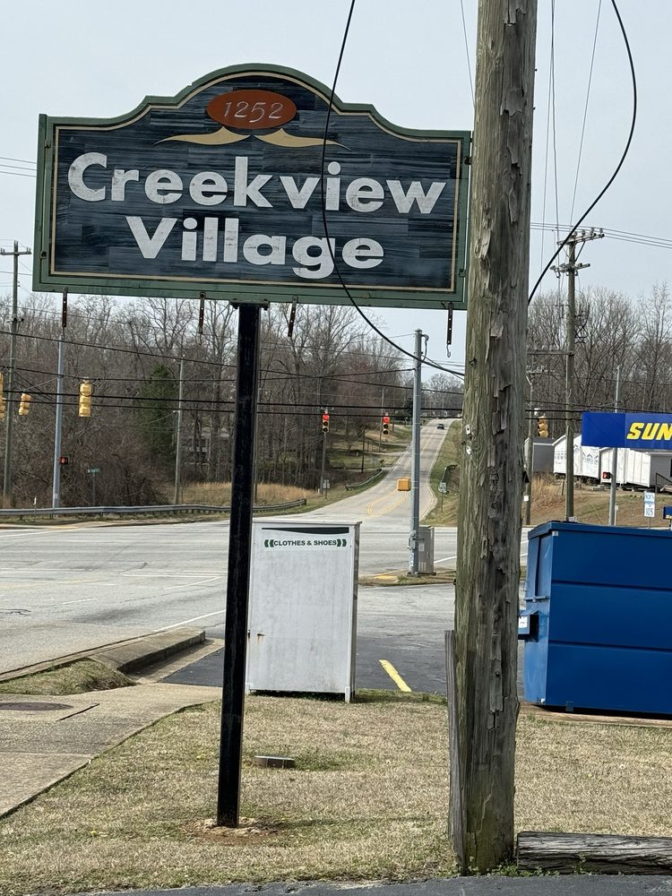 CREEKVIEW SHOPPING PLAZA - 1252 Overbrook Dr, Gaffney, South Carolina ...