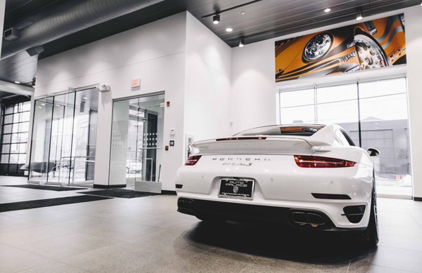 PORSCHE PITTSBURGH - Updated December 2025 - 20 Photos & 26 Reviews ...