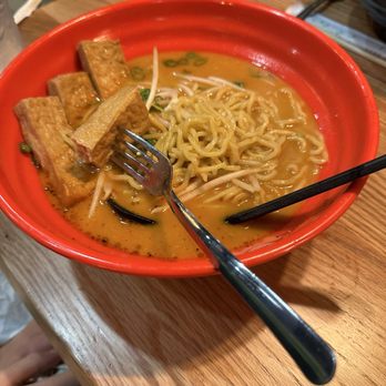 MONEYKEY RAMEN - Updated April 2025 - 204 Photos & 161 Reviews - 1717 ...