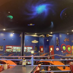 SPACE ALIENS BAR & GRILL - Updated July 2025 - 132 Photos & 115 Reviews ...