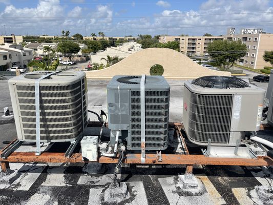 DADE SUPER COOL AIR CONDITIONING - Updated December 2025 - 237 Photos ...