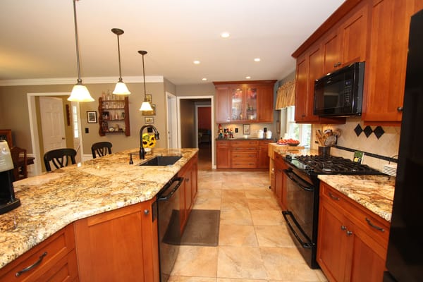 HOLLY CELIANO - EXP REALTY - Updated August 2025 - 12 Photos - 222 ...