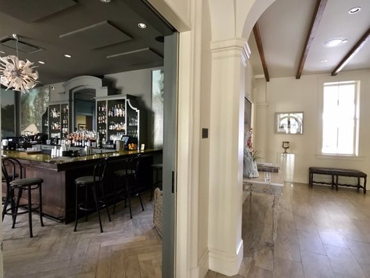 SOUTHERN HOTEL - 52 Photos & 34 Reviews - Hotels - 428 E Boston St ...