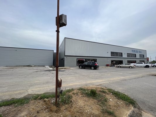 LEXINGTON PEDDLERS MALL - Updated December 2025 - 116 Photos & 52 ...