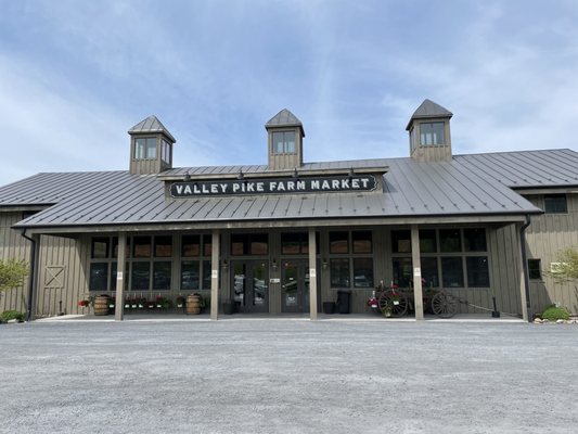 VALLEY PIKE FARM MARKET - Updated April 2025 - 82 Photos & 80 Reviews ...