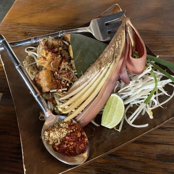 FERN THAI CAPITOL HILL - Updated July 2024 - 496 Photos & 159 Reviews ...