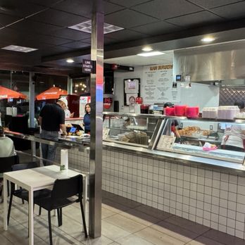 MAIN BURGER - Updated January 2026 - 195 Photos & 136 Reviews - 161 W ...