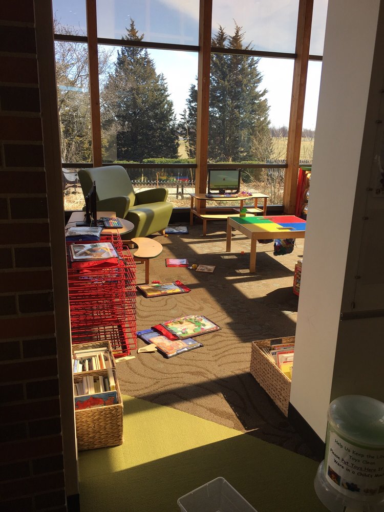 GLENSIDE PUBLIC LIBRARY DISTRICT - Updated November 2025 - 16 Photos ...