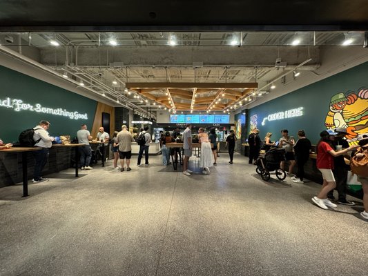 SHAKE SHACK - PENN STATION - Updated March 2025 - 13 Photos - 1 ...