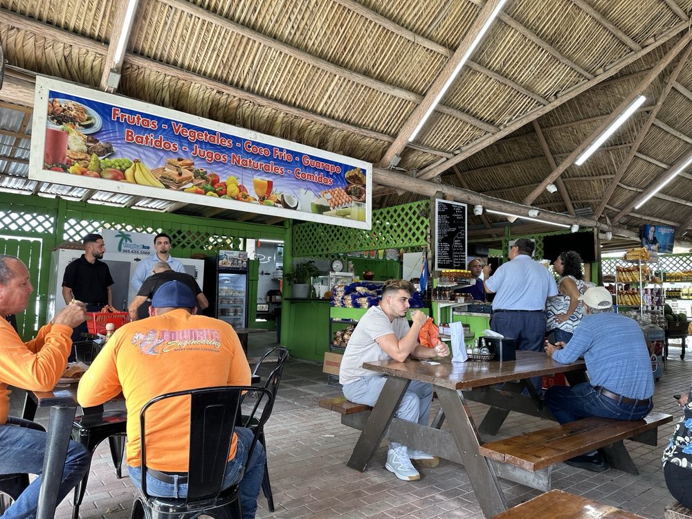REYES JUICE FRUITS AND NURSERY - Updated July 2025 - 24 Photos & 34 ... REYES JUICE FRUITS AND NURSERY - Updated July 2025 - 24 Photos & 34 ...