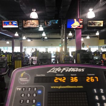 PLANET FITNESS - Updated December 2025 - 33 Photos & 49 Reviews - 41 SW ...