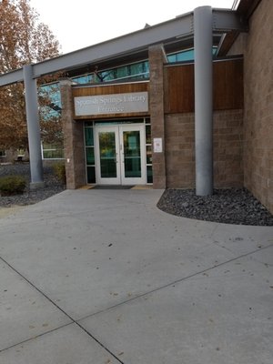 SPANISH SPRINGS LIBRARY - Updated October 2025 - 48 Photos & 27 Reviews ...