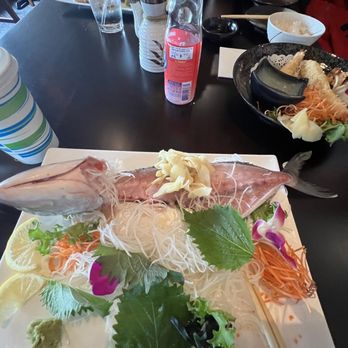 TOMO ASIAN FUSION - 20 Photos & 20 Reviews - 38 Eastdale Ave N ...