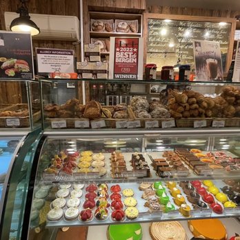SOOK PASTRY - Updated June 2024 - 957 Photos & 947 Reviews - 24 S Broad ...