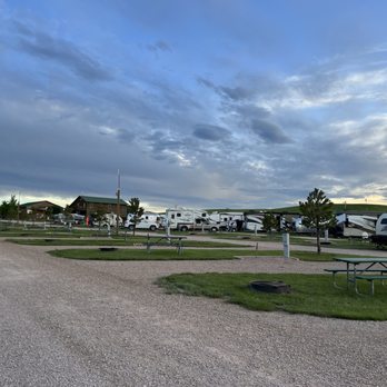 HEARTLAND RV PARK & CABINS - Updated July 2025 - 37 Photos & 49 Reviews ...