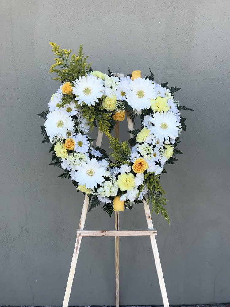 VALLEY FLORIST - Updated August 2025 - 317 Photos & 123 Reviews - 2299 ...