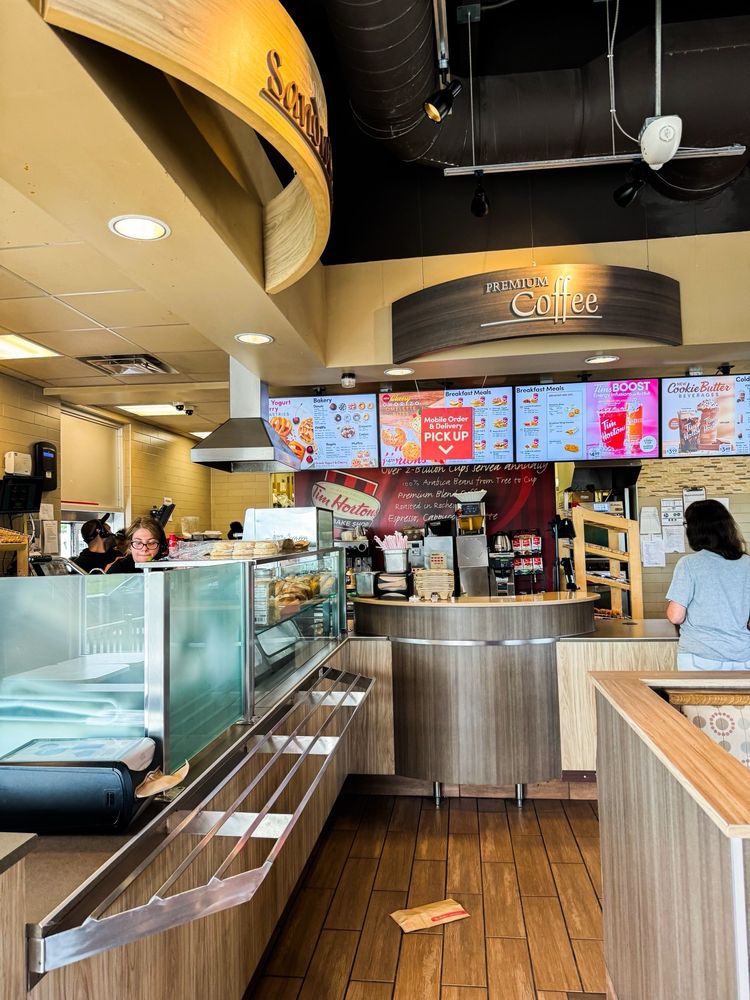 TIM HORTONS - Updated December 2025 - 34 Photos & 86 Reviews - 3975 S ...