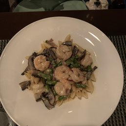 ISLE OF CAPRI RESTAURANT - 167 Photos & 127 Reviews - 39th Street ...